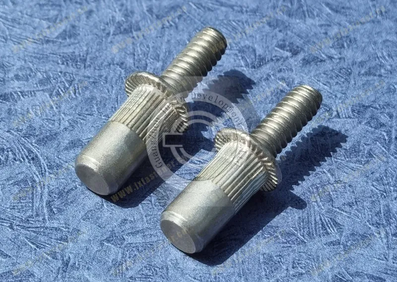 Export Flat Head Body Knurled Blind Rivet Studs
