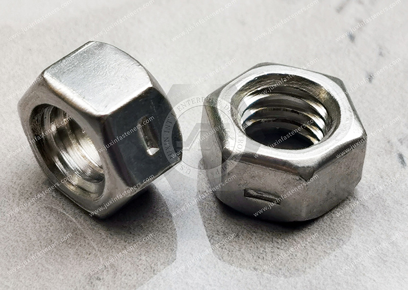Super-Corrosion-Resistant Stainless Steel Center-Lock Distorted-Thread ...